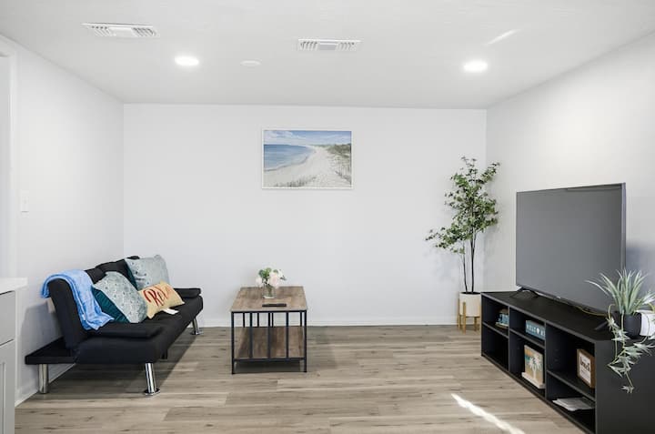 Tt Flagler Breeze 1 - Steps From The Sea - Flagler Beach, FL