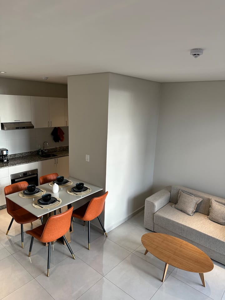 Depto. Moderno A Estrenar (Full Equipado) - Encarnación