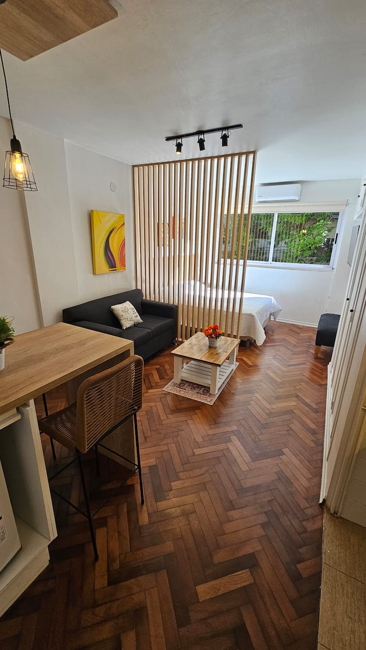 Luminoso Estudio En Palermo - Recoleta