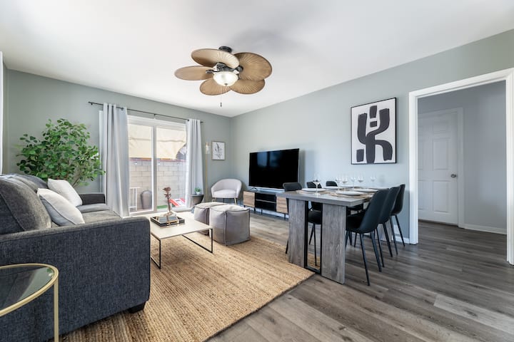 Hawthorne Haven: Spacious 4br Retreat! - Hawthorne, CA