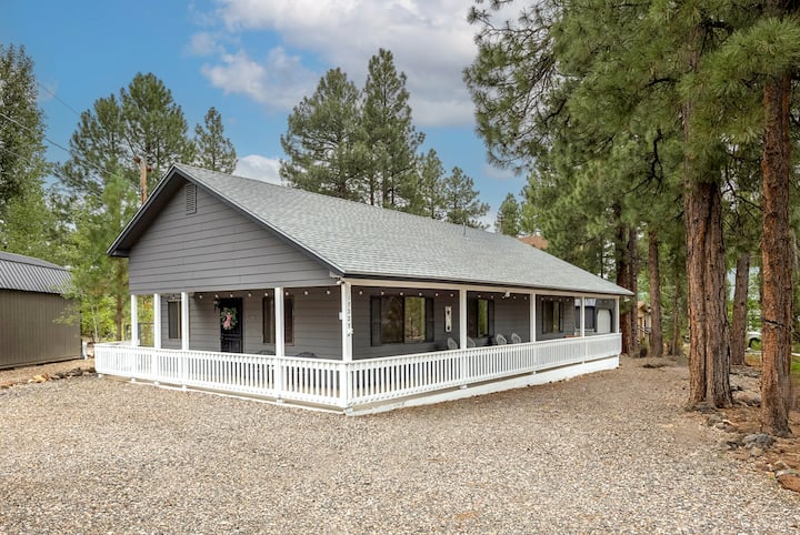 Cozy Home In The Pines! - Munds Park, AZ