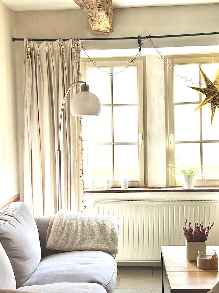 À L’abri Du Loup : Un Cocon Un Peu Hors Du Temps - Salies-du-Salat