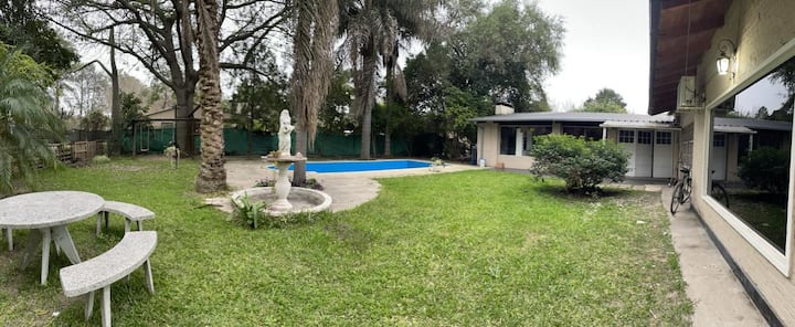 Casa A Una Cuadra Del Río Sauce Viejo - Provincia de Santo Tomé y Príncipe, Argentina