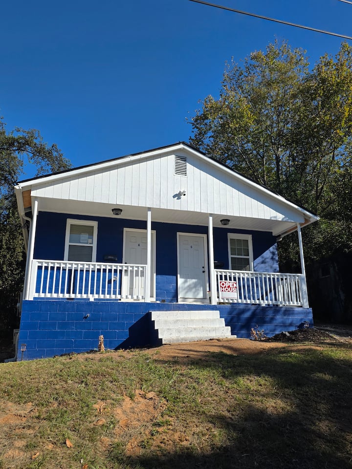 ​Tranquility Blue Sky: Your Cozy Macon Retreat - Macon, GA