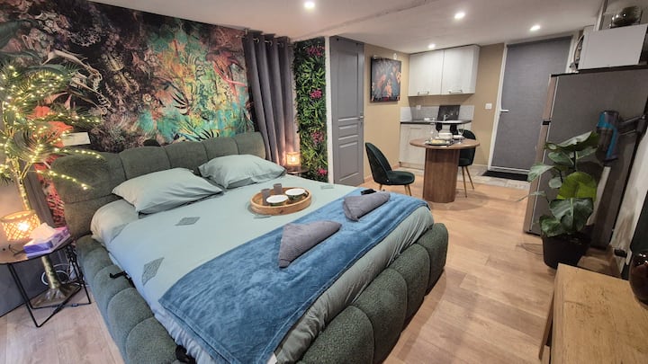 Loveroom Le Moutik Avec Spa Couvert Et Sauna - Porspoder