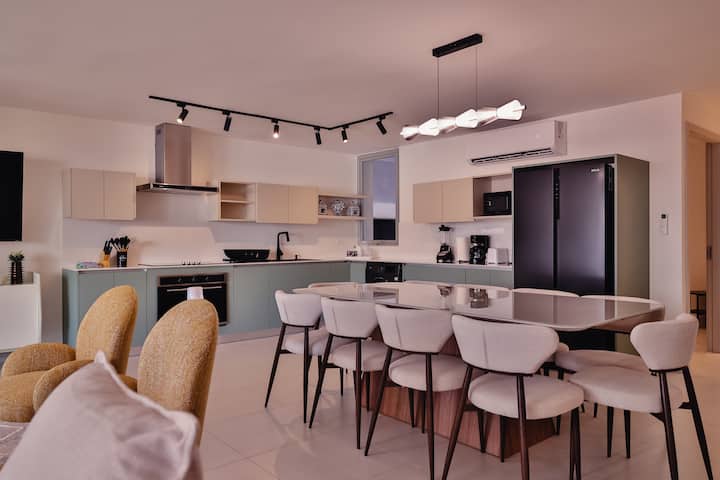 2b • 5 Bedroom Apt • 4 Baths • Great For Groups - Panama City