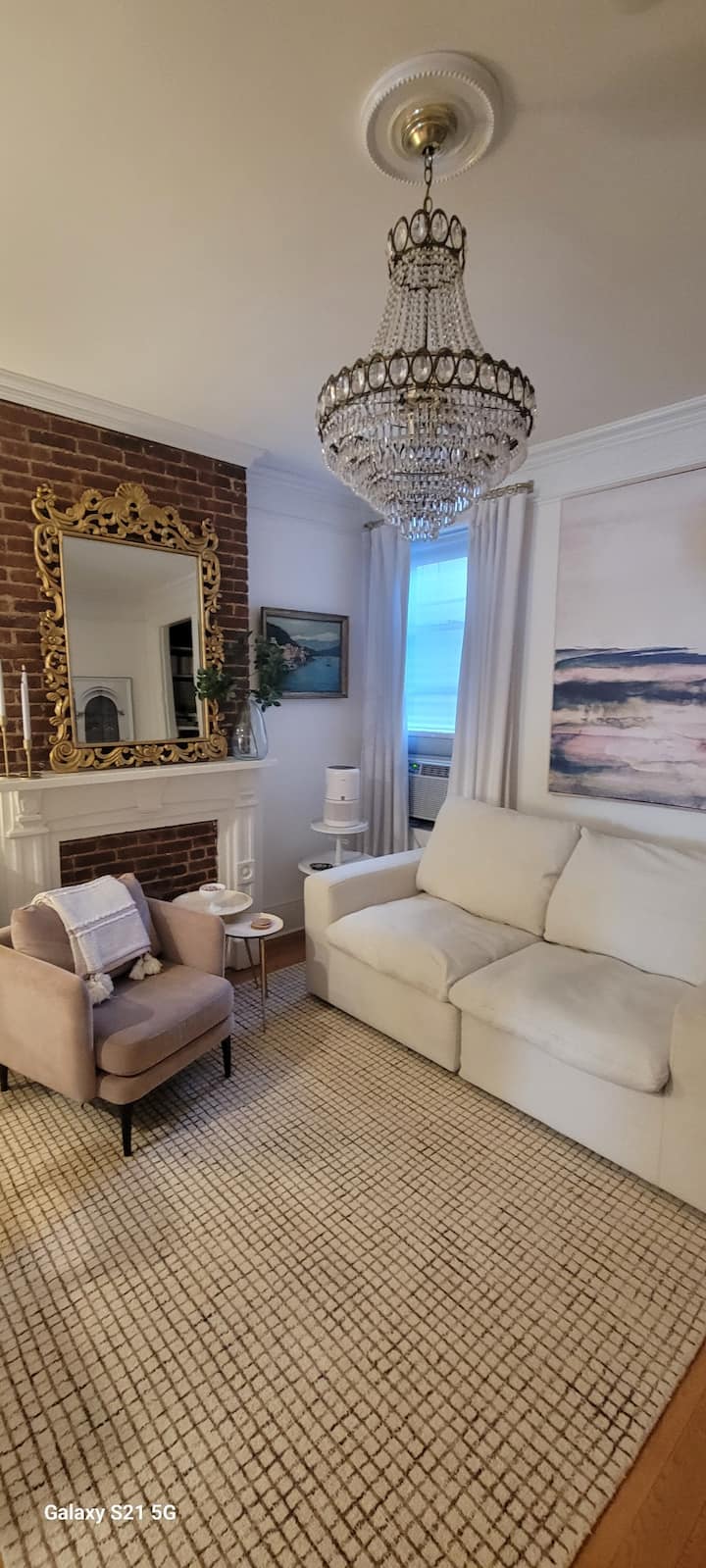 Cozy Apartment In The Heart Of Hoboken! - Hoboken, NJ