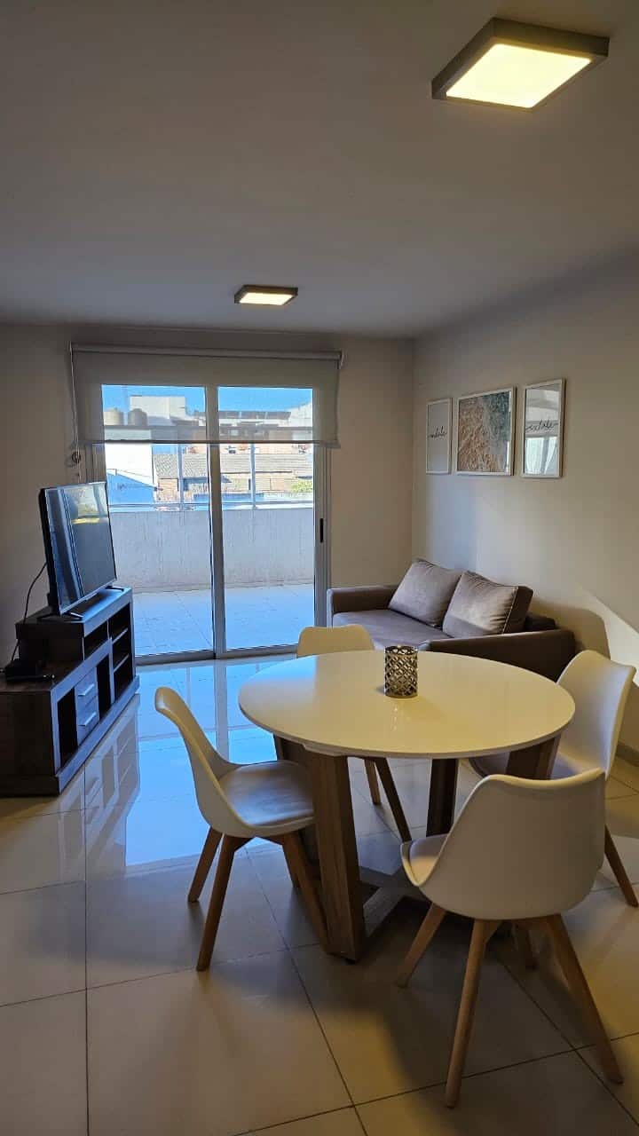 Departamento En Ed. Opera 2 Piso - Villa Carlos Paz