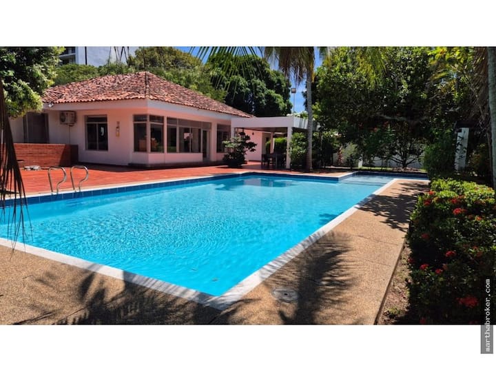Disfruta Un Paraíso Campestre Con Piscina - Ricaurte