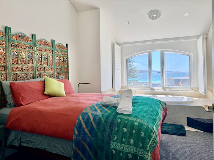 Last Port South On Middleton Beach - Albany