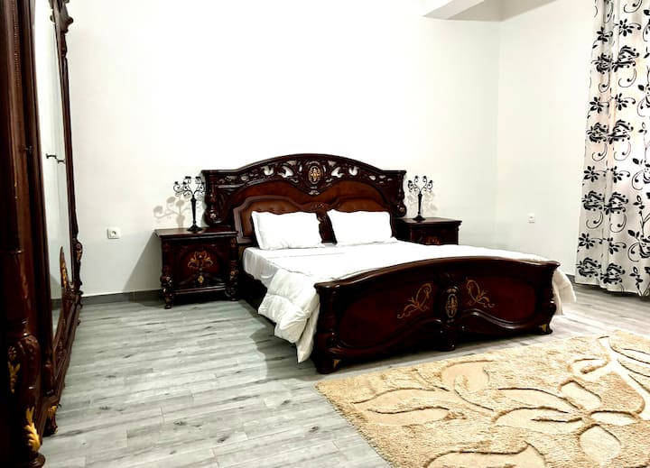 Appartement Sécurisé En Plein New Oran - Oran