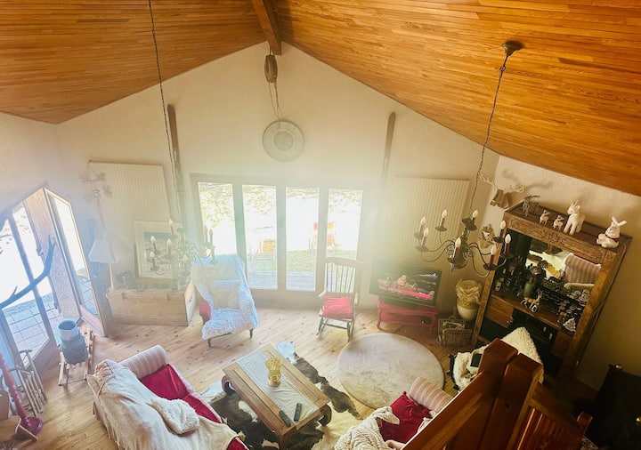 Entre Lac Et Montagnes - Chabanon