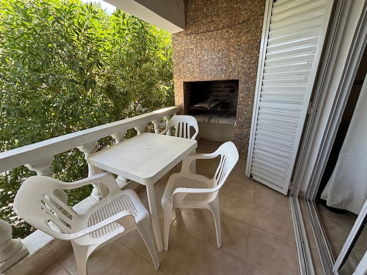 Depto Completo Para 5 Personas En Las Grutas (Pa) - San Antonio Oeste