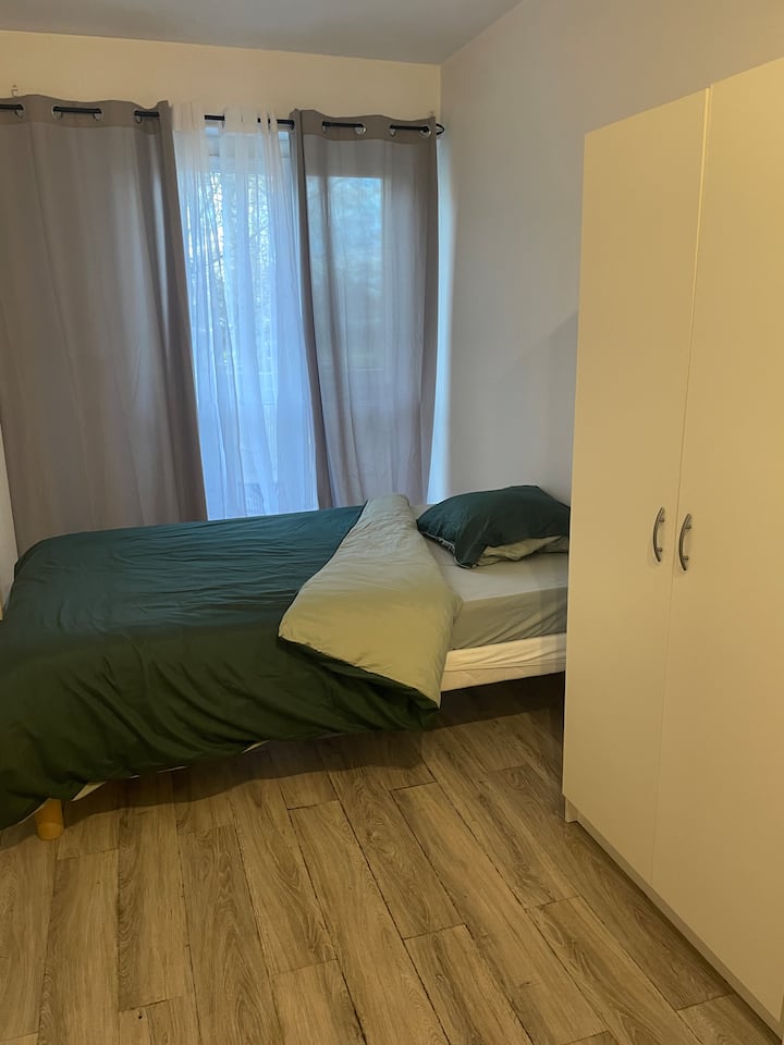 Chambre Privée Et Cosy - Cergy