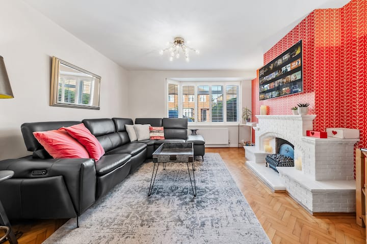 Loudwater Close - Hounslow