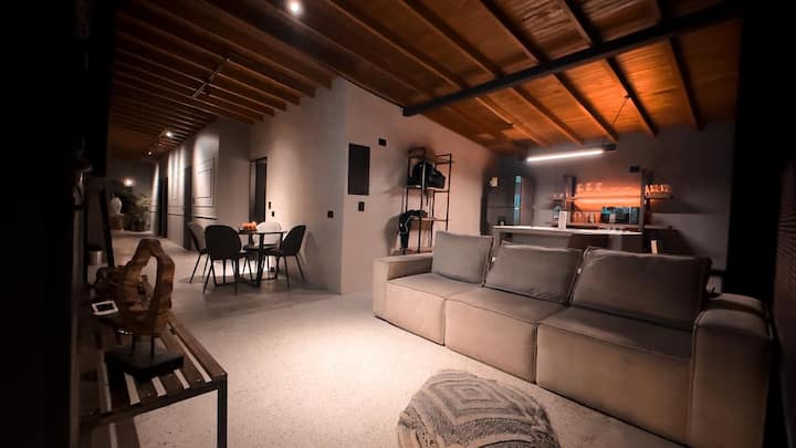 Best Manila Premium House - Medellín