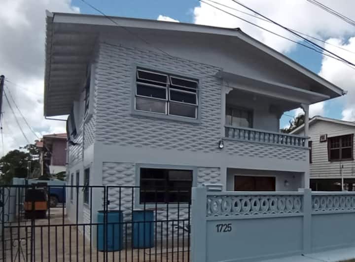 Modern 3br Upper Flat - Guyana