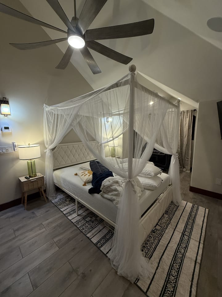 Only 6 Bed Beach Castle Resort - Half Moon Bay, CA