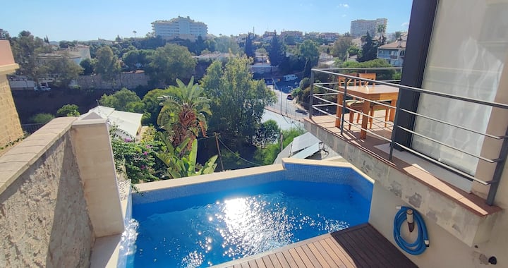 Funkis Villa In Torreblanca With Infinity Pool. - Mijas