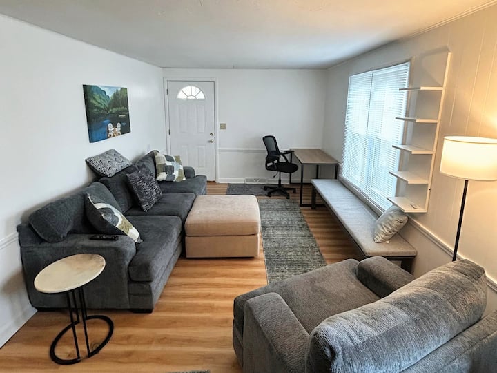 Private Unit In Safe Area 12 Mins To Upstate - Liverpool, NY