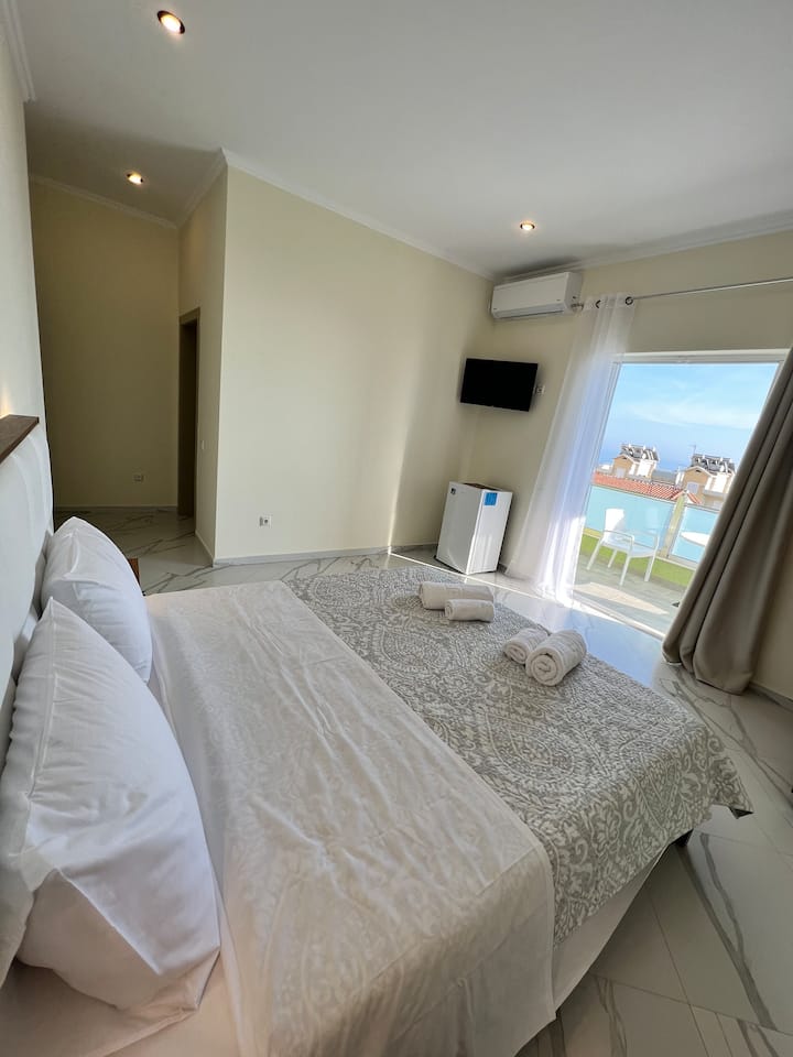 Στούντιο Διαμέρισμα με θέα στη θάλασσα. - Dhërmi