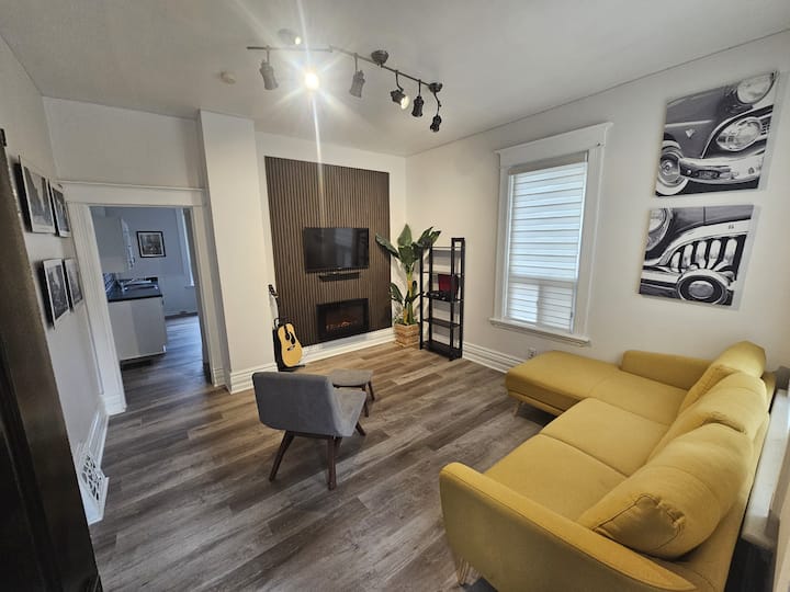 Affordable 2br Home• Family-friendly Stay• 30+days - London, Ontario