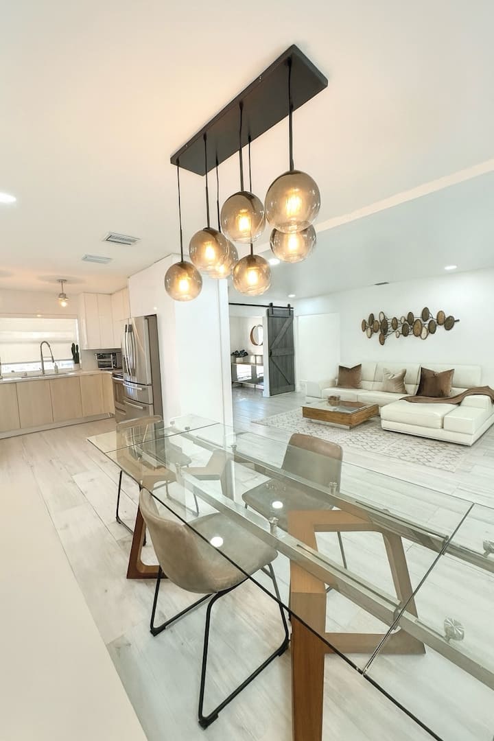 Beautiful Miami Home - Coral Gables, FL