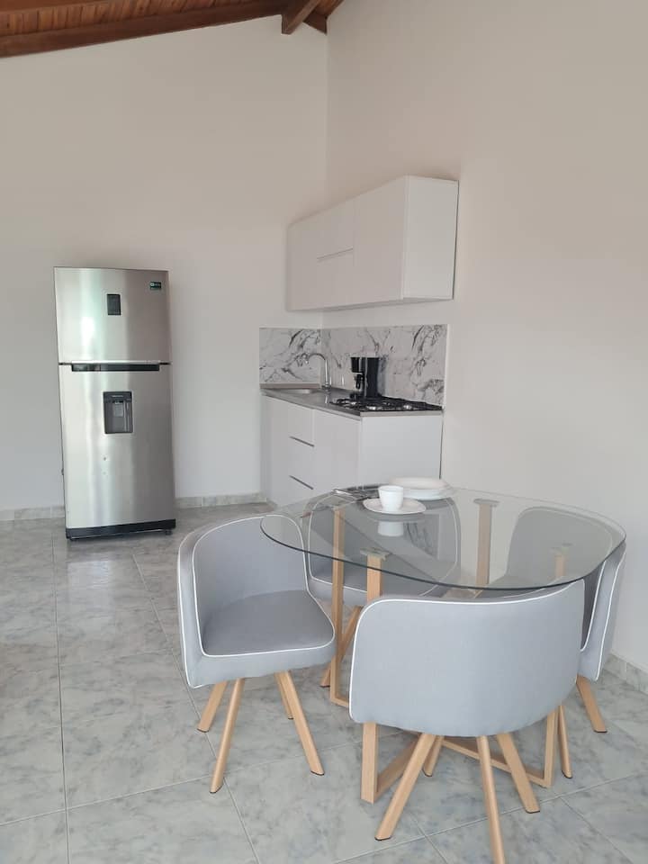 Disfruta De Una Estancia Cómoda Y Relajante - Roldanillo