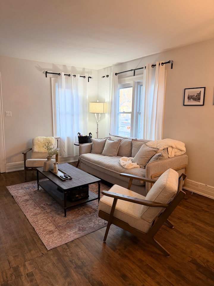 Cozy Boutique 3br Retreat - Greater Sudbury