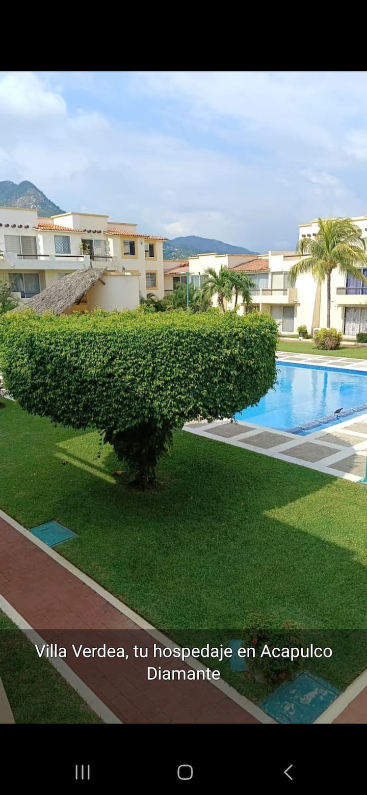 Villa De 2 Recámaras C/ Acceso Directo A Alberca - Acapulco