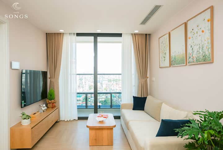 Leasy By The Songs - 2br Cozy Stay - Hanoi