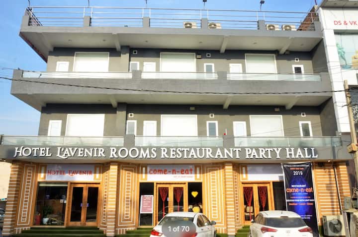 Hotel Lavenir Deluxe Room - ロータク