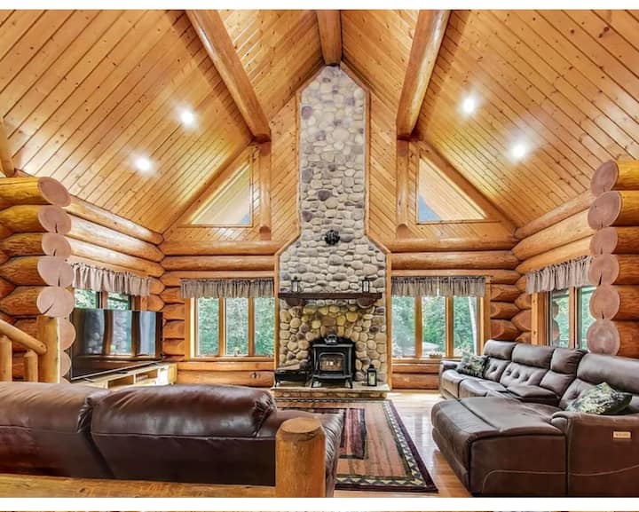 Cabin Getaway - Illinois