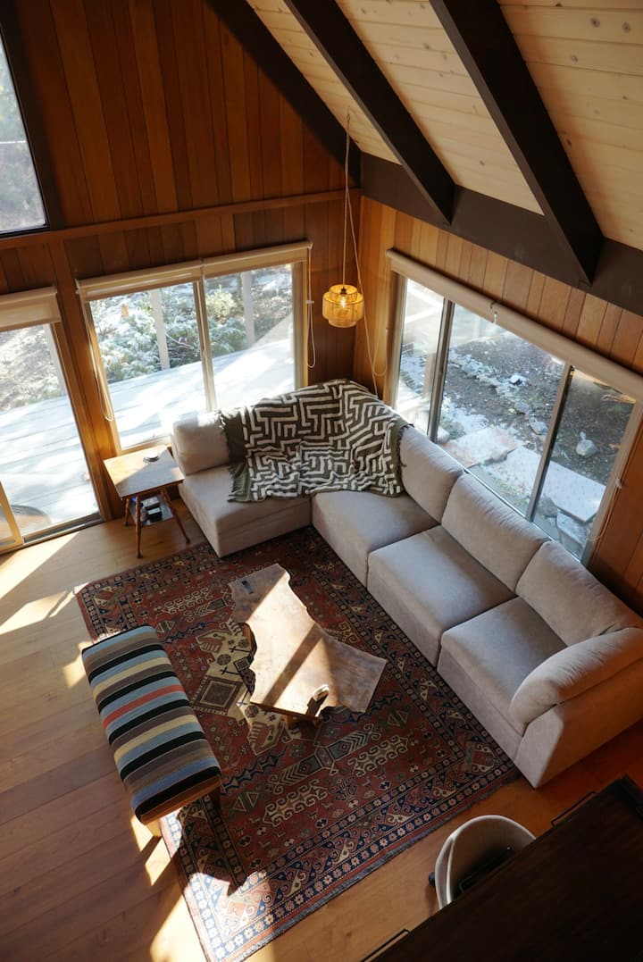 Mountain Treehaus Retreat In Nature + Forest Views - Pine Mountain Club, CA