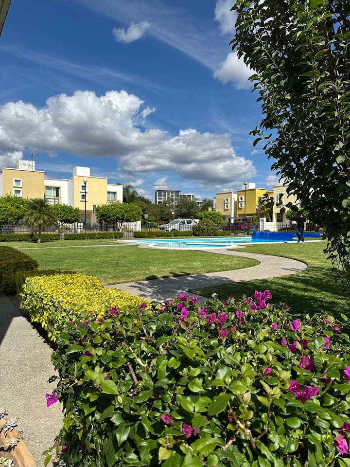 Casa Farah

Feria, Poliforum Y Estadio. - León, Mexico