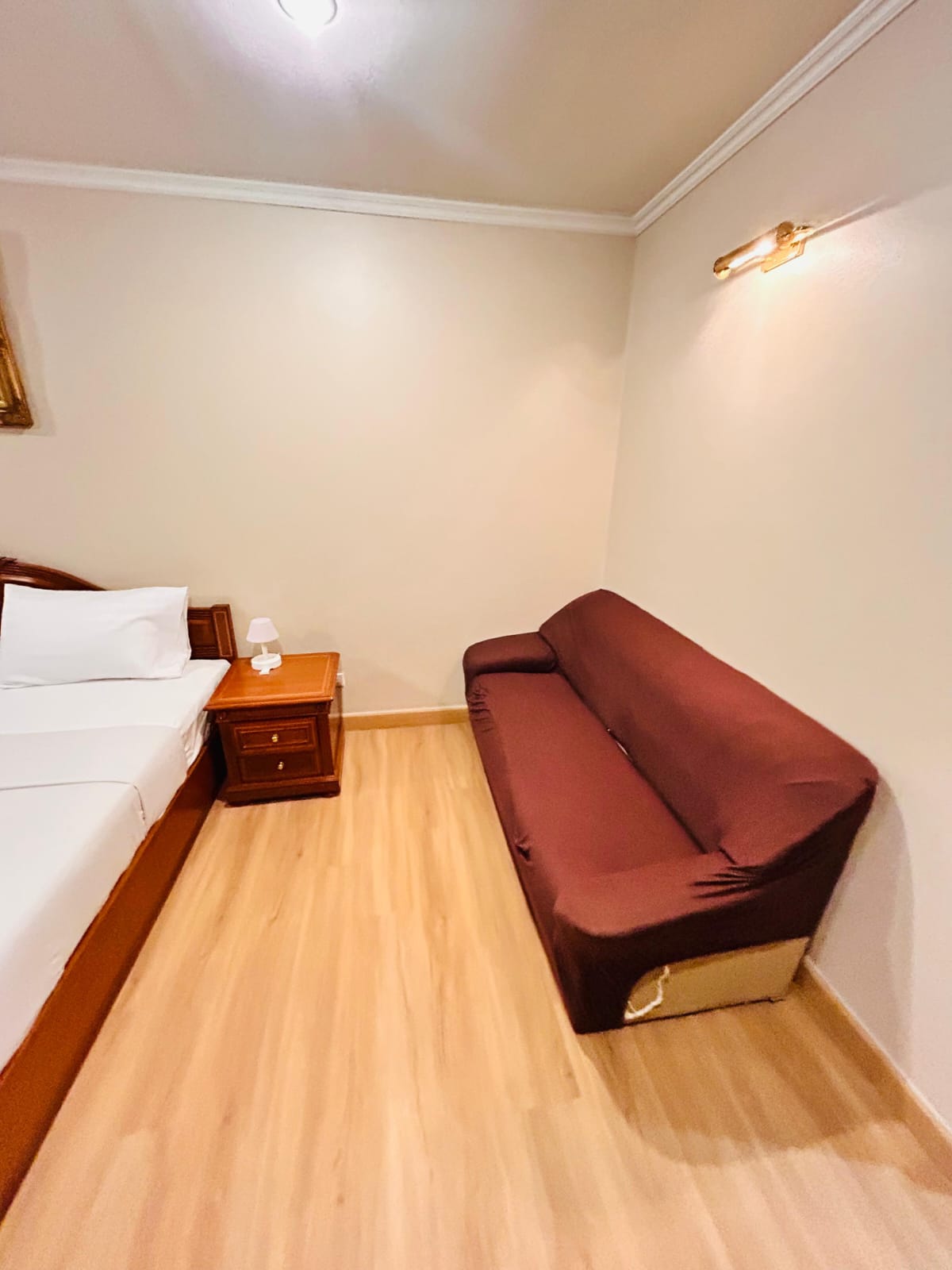 Studio @omni complex, Nana - Apartamentos para Alugar em Khlong Toei ...