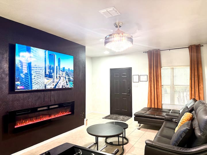 Stylish Home Ii > At&t Stadium & Six Flags! - 포트워스