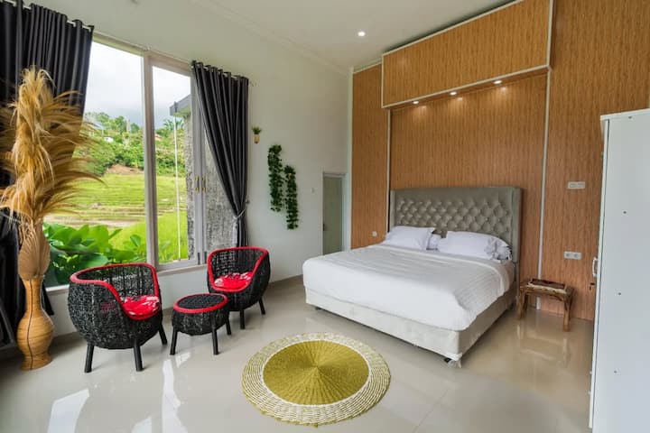 Vila Safiah: Modern View Suite & Rice Fields - Payakumbuh