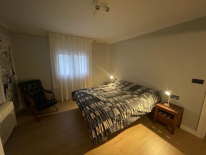 Apto Para Vivir Cultura, Naturaleza Y Atardeceres - Mollerussa