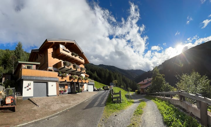 Landhaus Taxach 1 - Saalbach-Hinterglemm