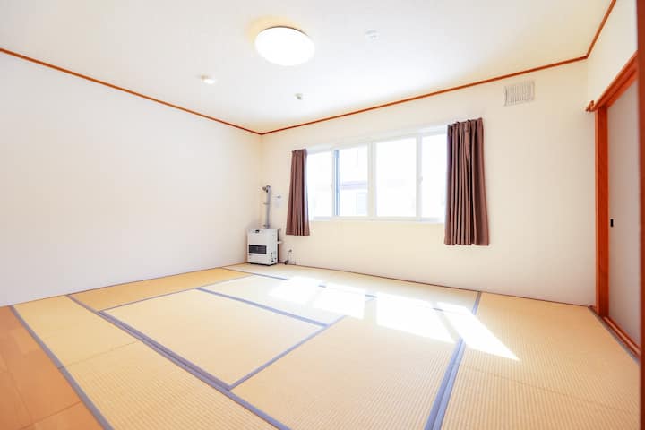 The Sanso 或る山荘和風民宿 204号室｜畳の三人部屋tatami Triple Room - Otaru