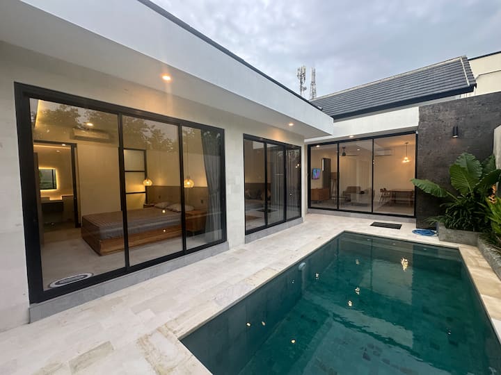 Suite Two Bedroom Villa - Sanur