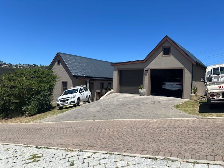 Cosy, Safe And Homely Accommodation. - Knysna