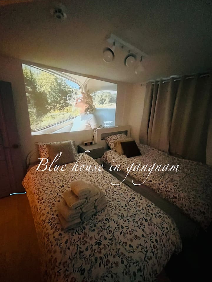 New/가성비좋음/평지/7호선 내방역 8분/2룸/4인/명동/강남/이태원/서울숲/교통편리 - Seoul