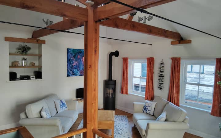 The Sail Loft - A Quirky Space Full Of Charm - Folkestone