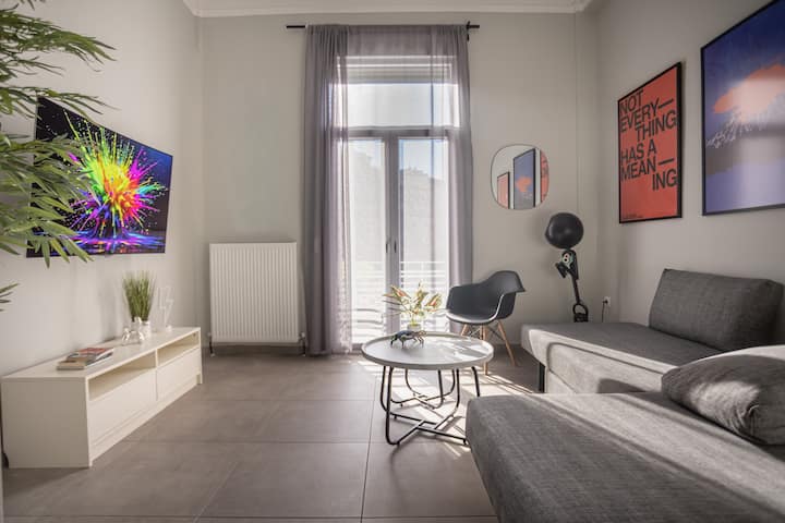 100 Mbps|smart Tv|a/c|self Check In|full Kitchen - Salonicco