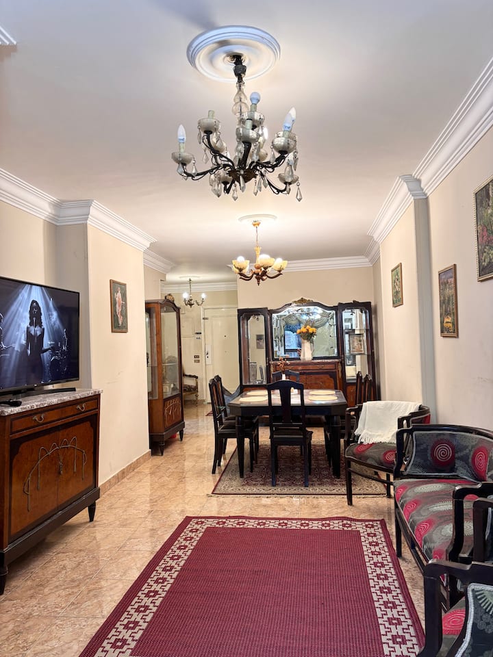 Authentic Vintage  Apartment – Downtown Cairo - Cairo