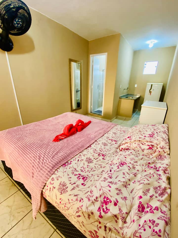 Suíte Simples A 5 Minutos Da Praia Grande - Arraial do Cabo