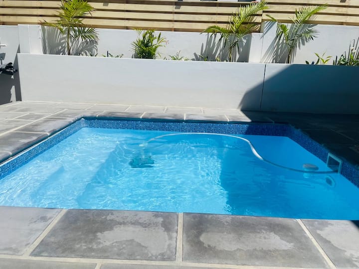 4-bed Home: Pool, Braai, 15min To Wine & Beach - Somerset West