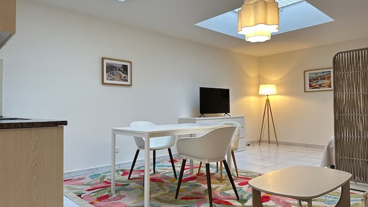 Pulp Fiction Suite - Cosy Studio In Seebach - Zürich